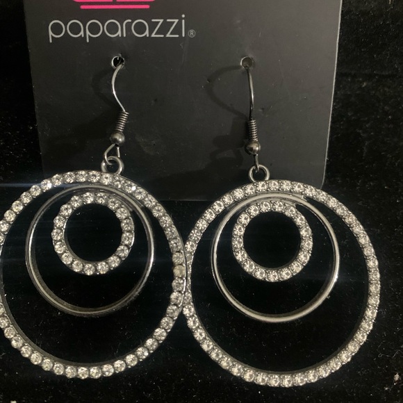 paparazzi | Jewelry | Paparazzi Silver Fake Diamond Earrings | Poshmark